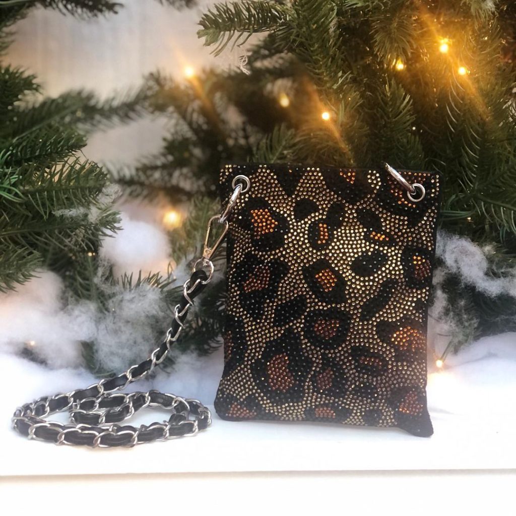 BLING BAGS to Update Your Glamour Accessories • at SequinQueen