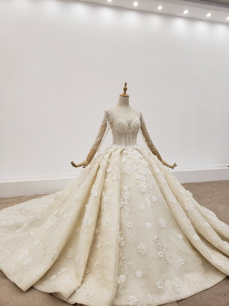 WEDDING DRESS Bling • Be AMAZED by this NEWEST Glam Craze!