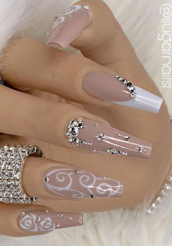 Bling FINGERNAILS • Find YOUR Embellished Acrylic Nail Bliss Today!