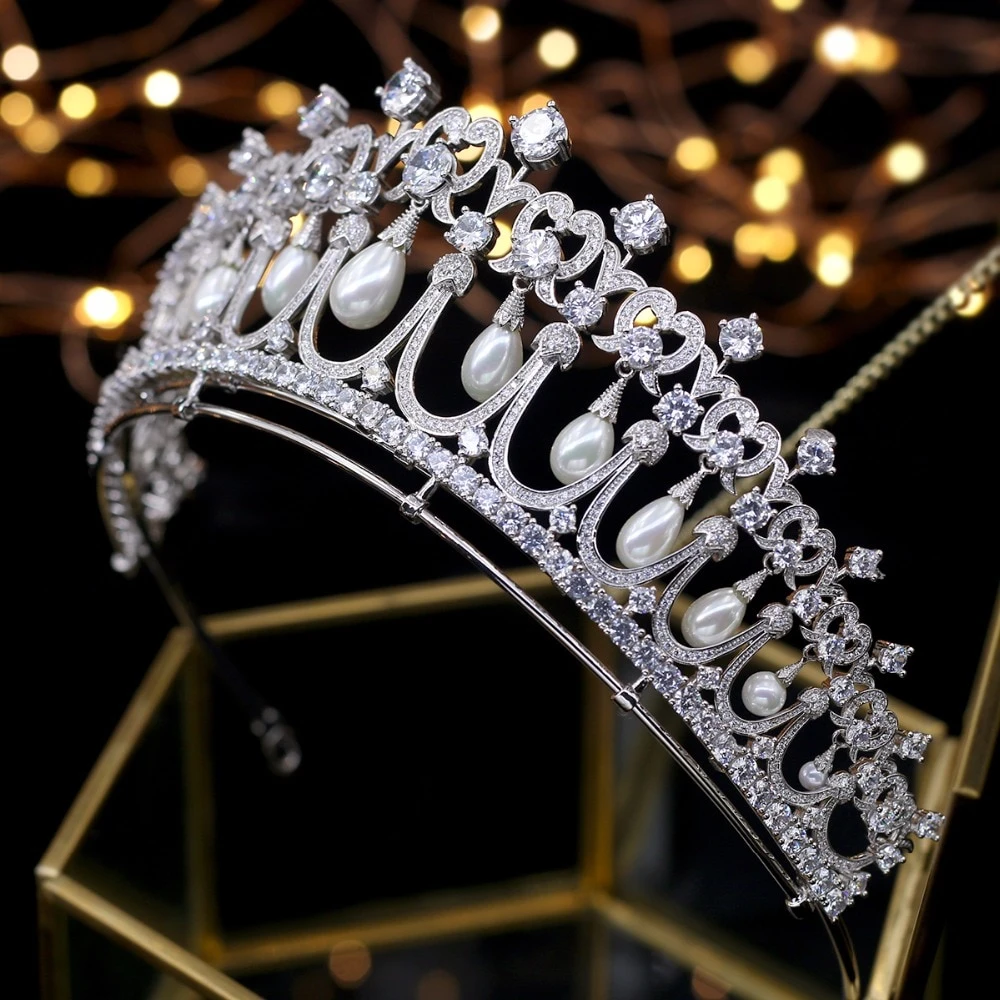 BEST TIARA Bling Online • Curated by SequinQueen