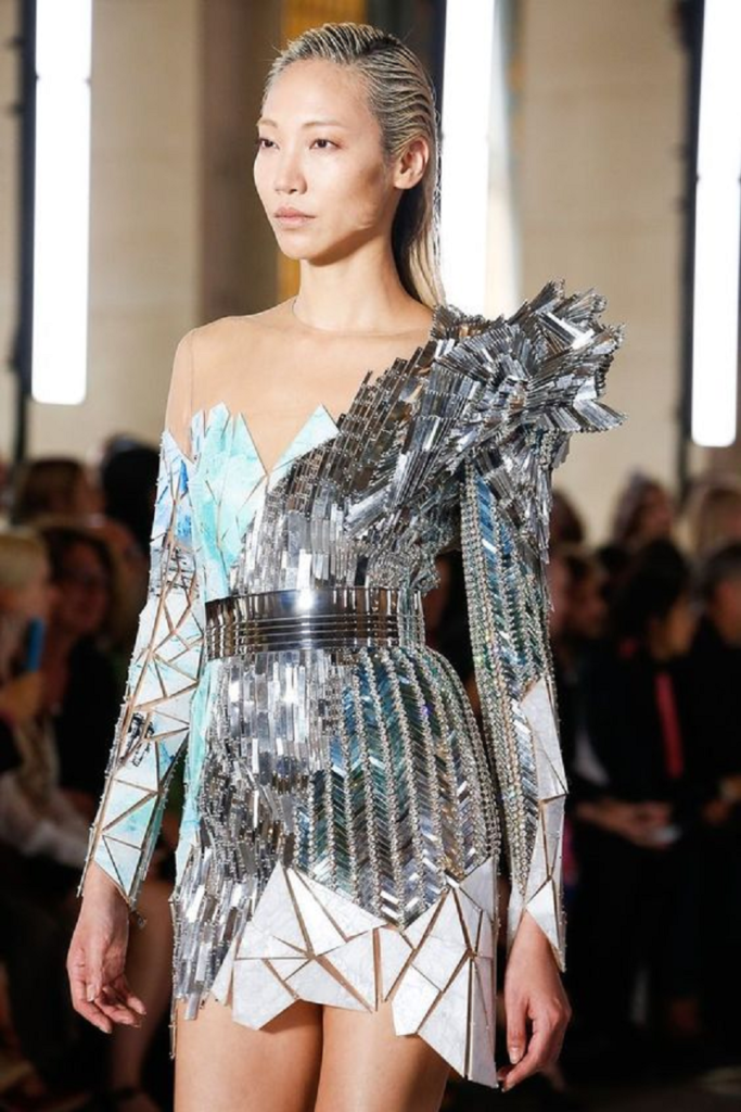 What IS a MIRROR DRESS? • WOW Styles Curated by SequinQueen